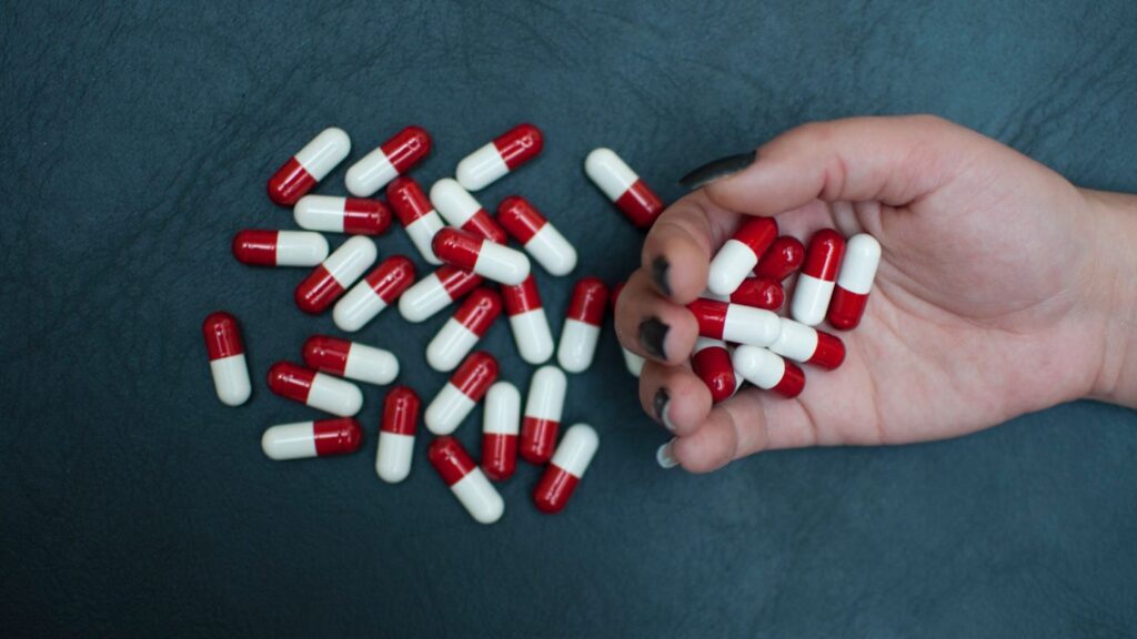 What Are the Signs and Symptoms of Ativan Addiction | Dr. Leeds
